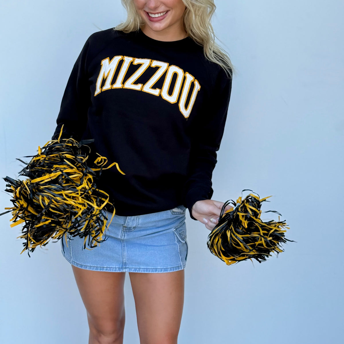 Mizzou Essential Crew – Love Letters